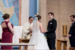 Spring Wedding at Saphire Estate | Sharon, MA Photographer